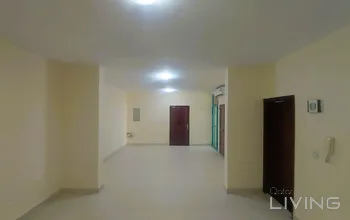 3BR Apartment in Old Airport | Qatar Living