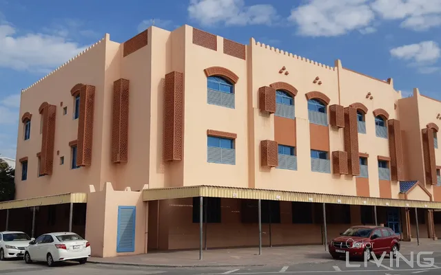 3BR Apartment in Fereej Kulaib | Qatar Living
